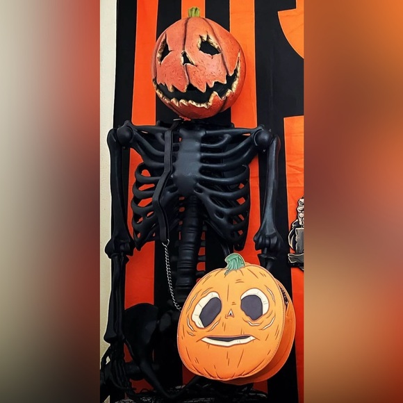 Universal Studio | Bags | New Universal Studios Halloween Horror Nights ...